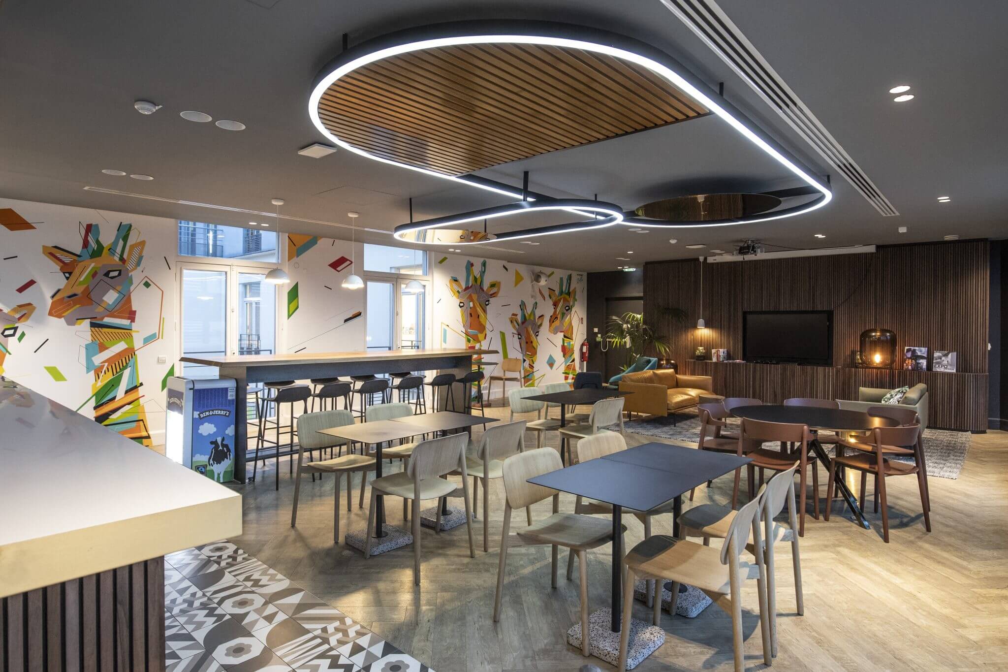 Workspace: use decoration to engage your employees